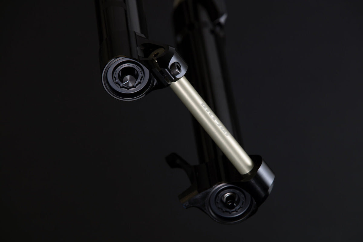 Intend Blackline Bandit 29" 160mm-180mm Fork – Biggride Australia